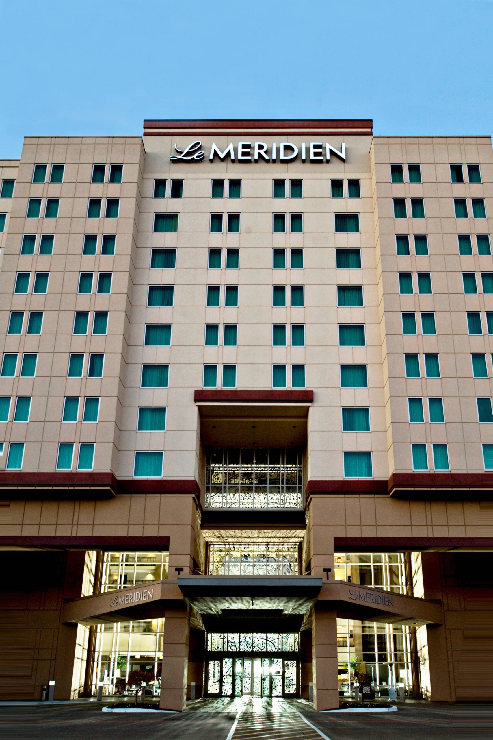 Curve Hospitality - Le Meridien Hotel, Dallas FF&E Project