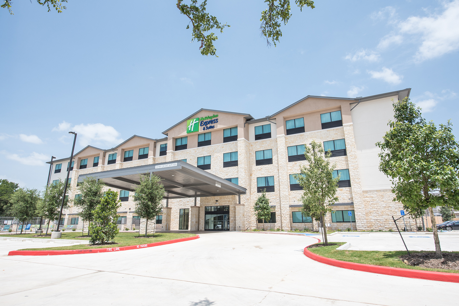 Curve Hospitality - Holiday Inn Express Dripping Springs, TX FF&E